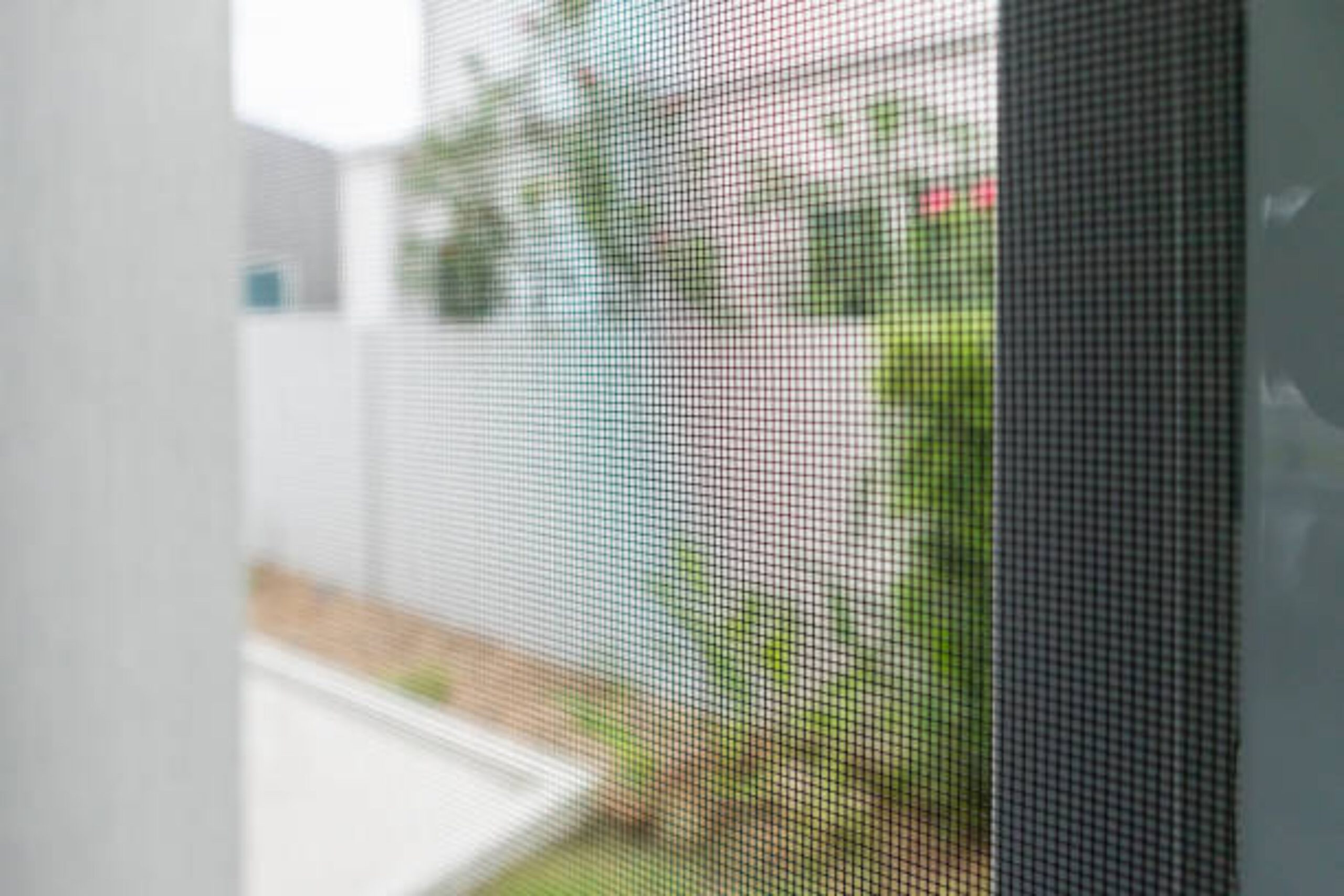 Low-Maintenance Aluminium Mesh Doors: Keeping Bugs at Bay | Royal Mesh