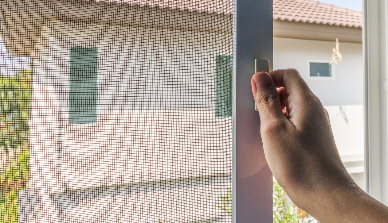 Mosquito Screen – An Alternative to the Mosquito Net? - Royal Mesh